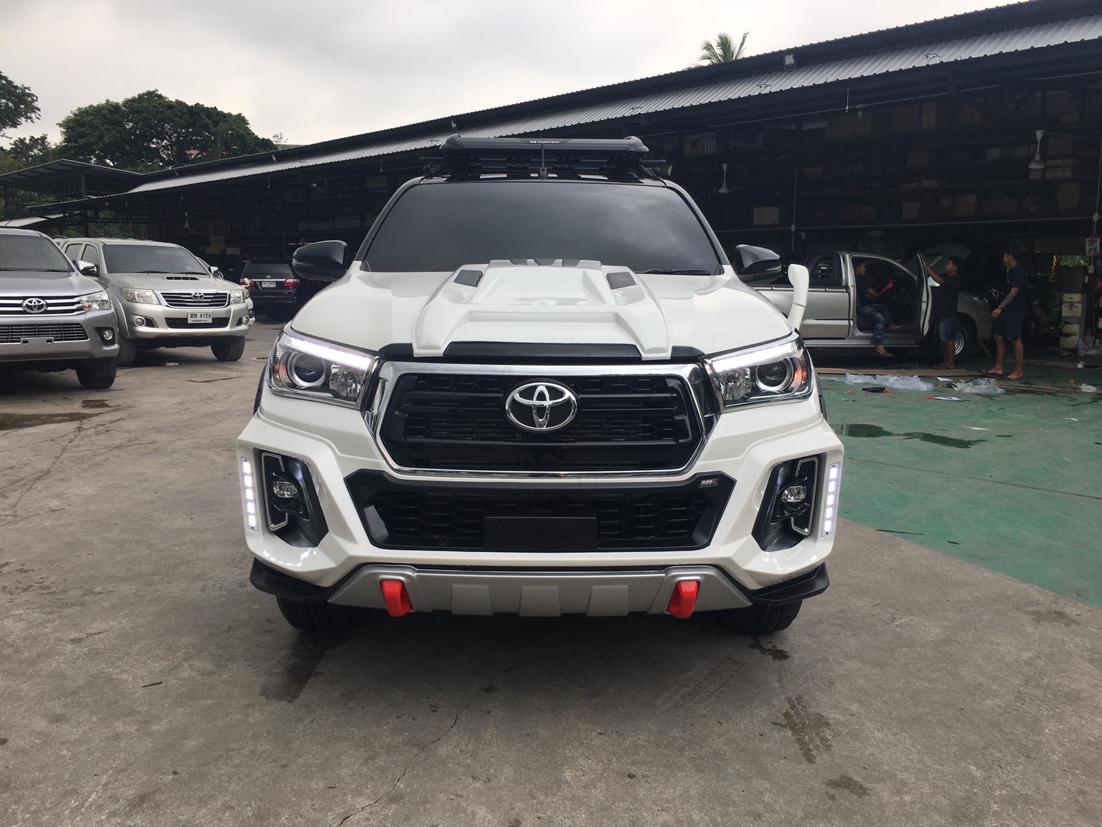 TOYOTA HILUX 2022 REVOLUTION ROCCO - CHANOKNAN MOTTORS!