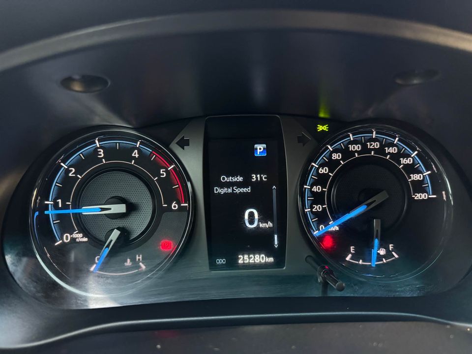 2022 TOYOTA HILUX CONQUEST V - CHANOKNAN MOTTORS!