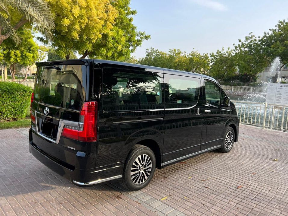 TOYOTA HIACE VAN 2020 BLACK - CHANOKNAN MOTTORS!