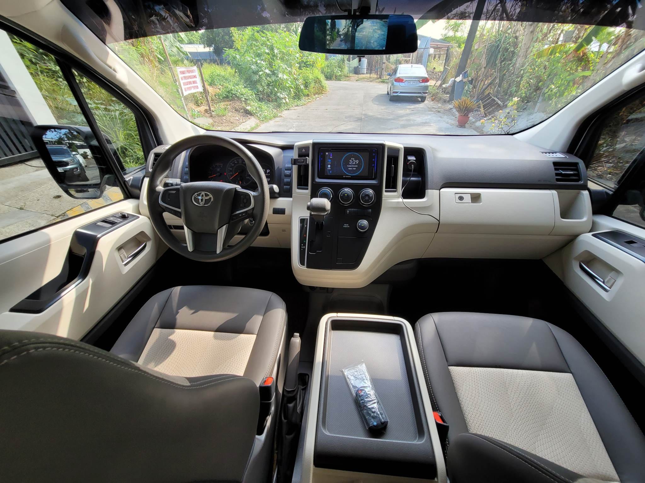 2023 TOYOTA HIACE GL GRANDIA - CHANOKNAN MOTTORS!