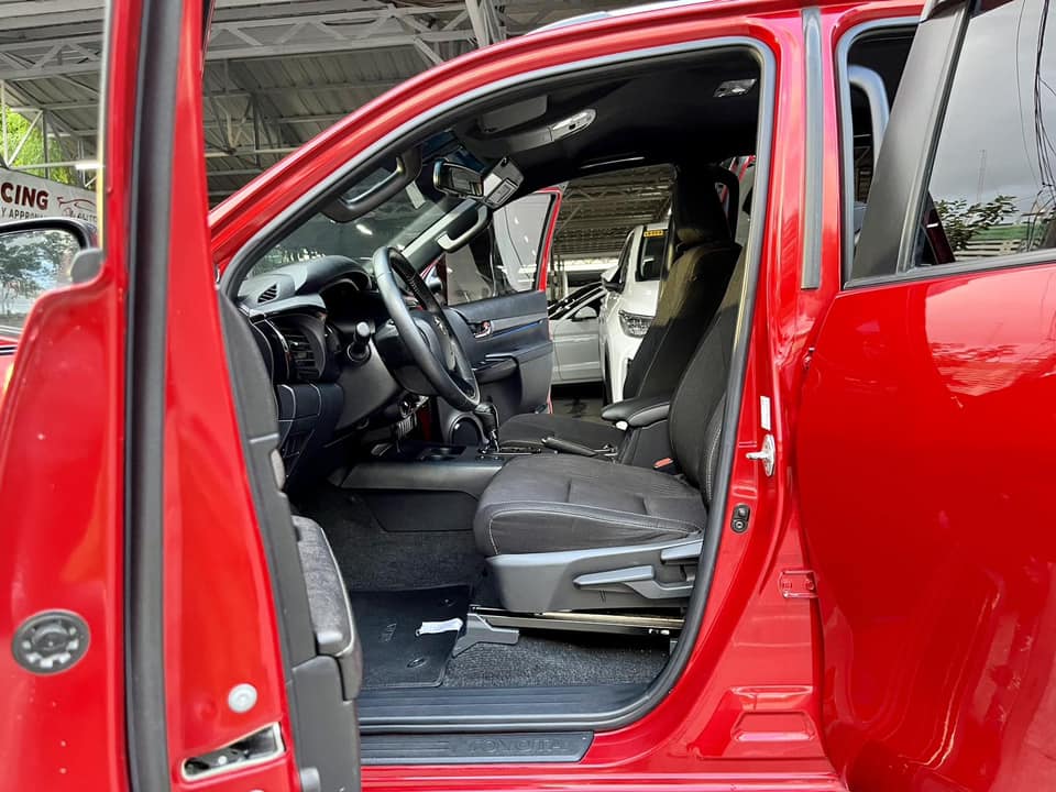 2022 TOYOTA HILUX CONQUEST V 4X4 AT - CHANOKNAN MOTTORS!