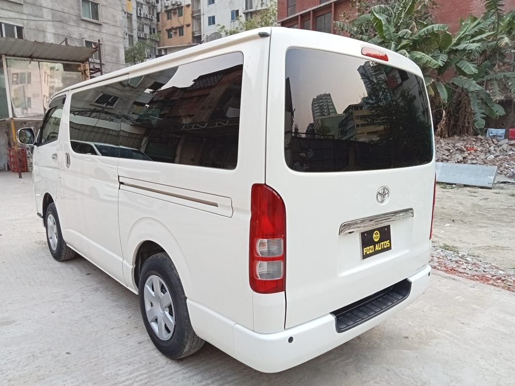 TOYOTA HIACE DX 2018 - CHANOKNAN MOTTORS!