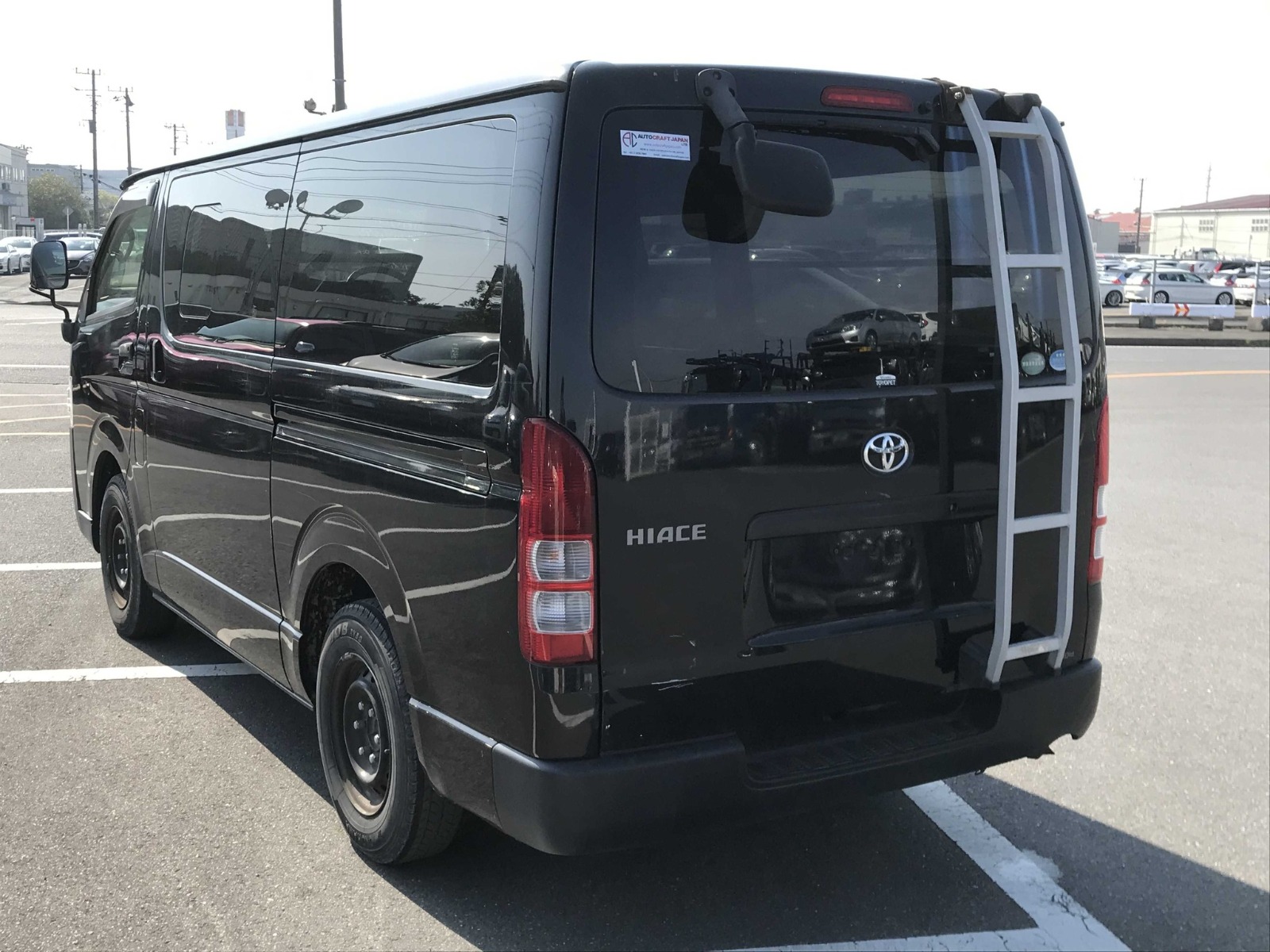 TOYOTA HIACE DX 2014 - CHANOKNAN MOTTORS!